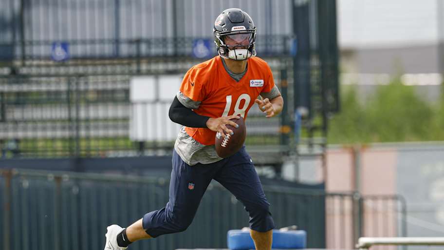 Madden 26: Caleb Williams massively disrespected in video game rating