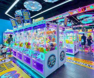 Houston’s Best Claw Machine Arcades Where Kids (and Parents) Can ...