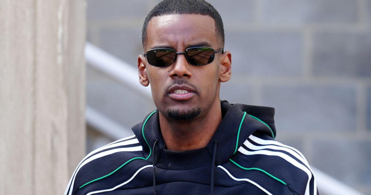 Three-part Liverpool ‘plan’ to use Isak ‘better than Newcastle ...