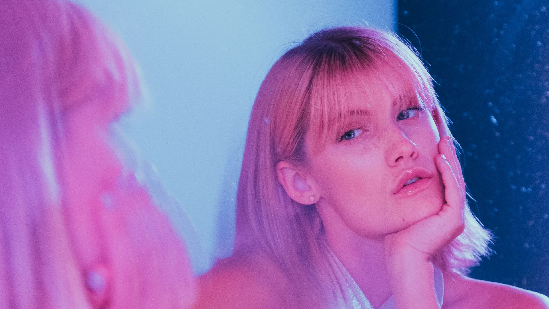 Self-Absorbed: 20 Signs You Have A Narcissist In Your Life