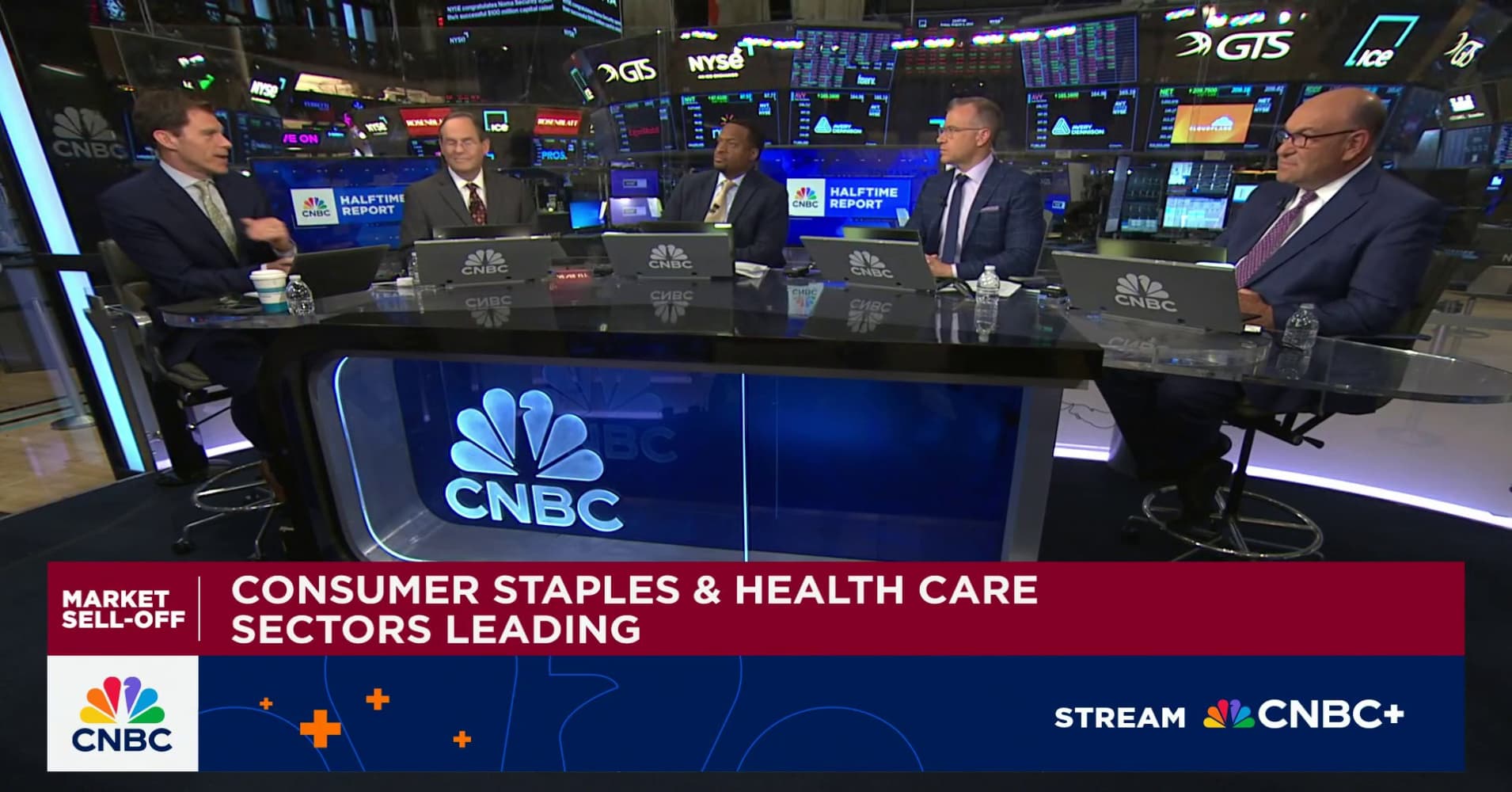 Weak jobs data and new tariffs weigh on stocks