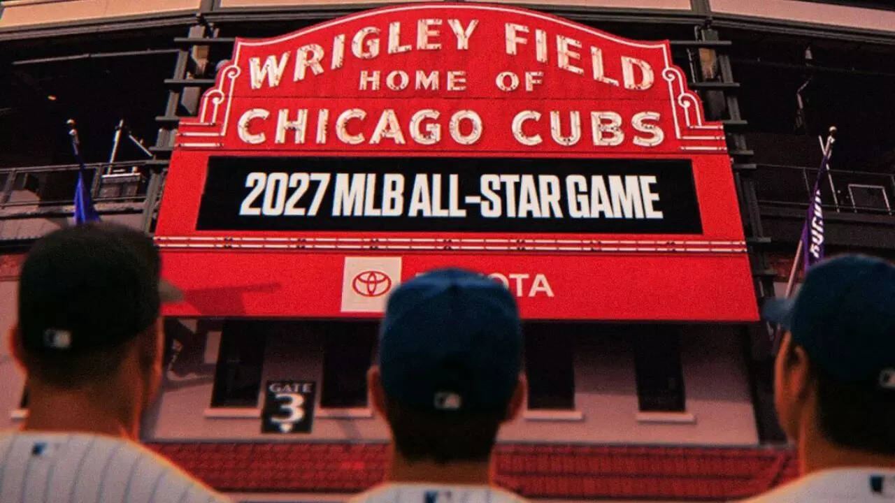 Rob Manfred reveals Wrigley Field as 2027 All-Star Game venue in Chicago