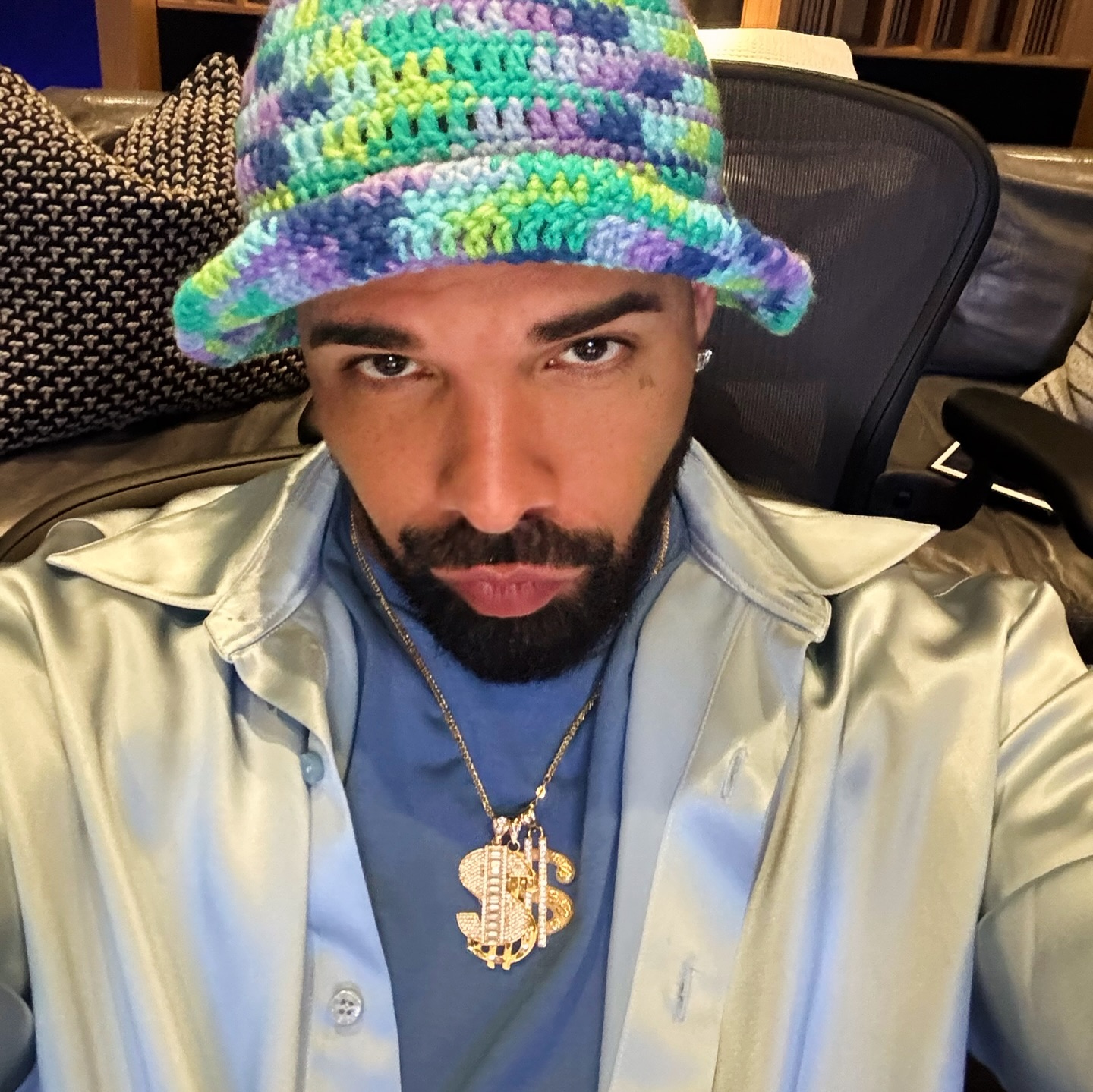 Drake reveals where son Adonis was conceived in TMI concert confession
