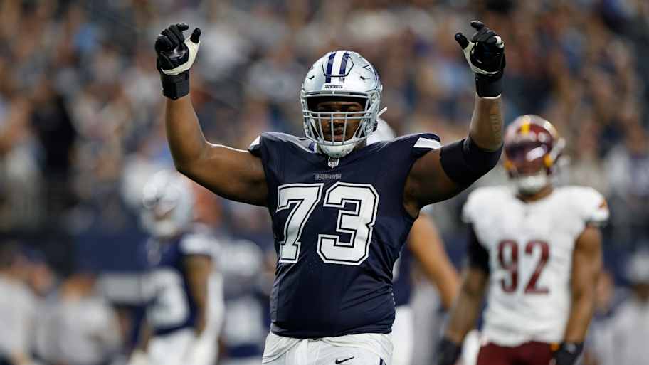 Cowboys just got the offensive line injury scare they didn't need