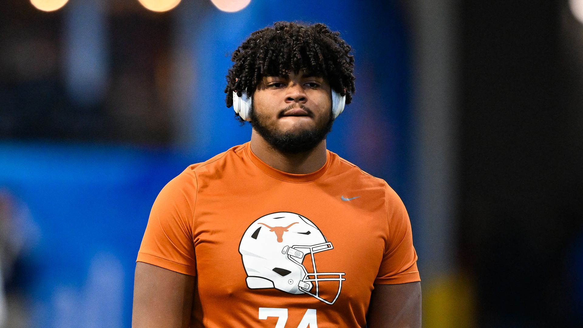 LT Trevor Goosby stepping into leadership role for Texas