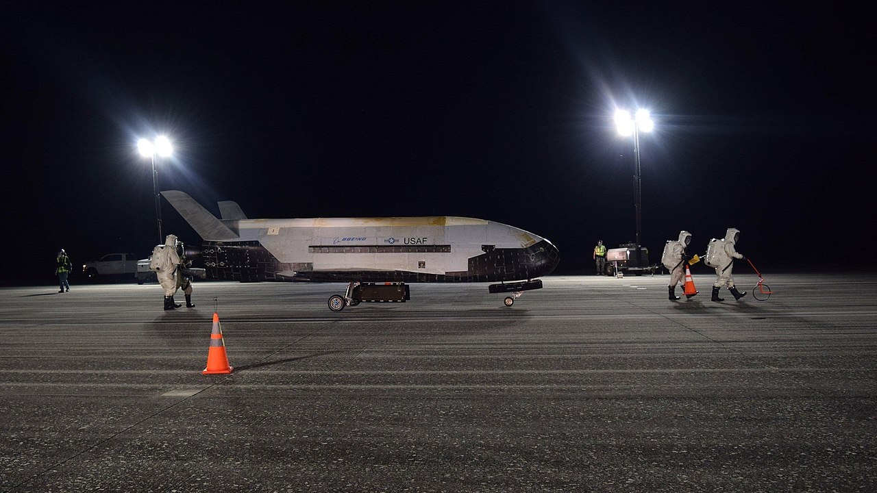 The X-37B’s Next Mission: Testing a Quantum Sensor and Laser Communications