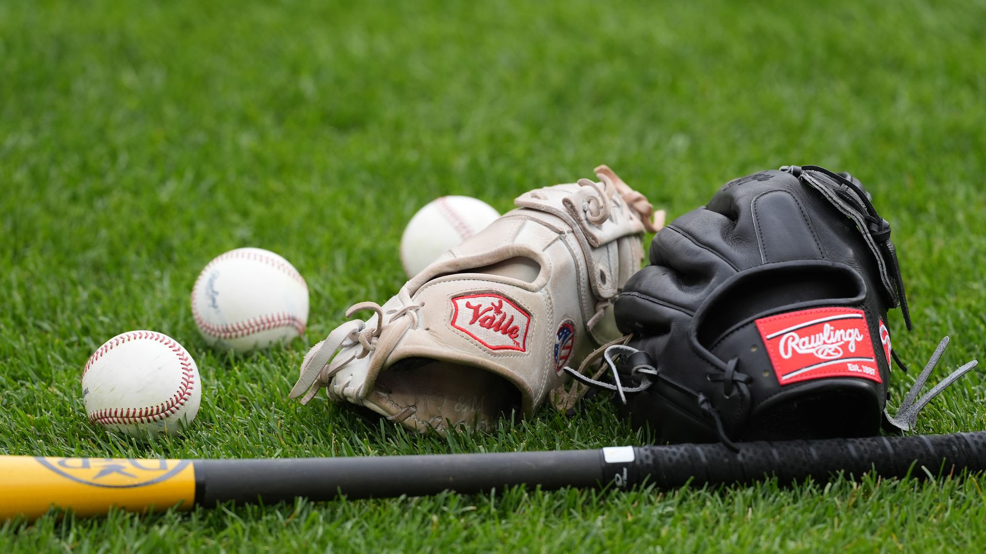 Wyatt Crowell pitches 7 scoreless innings for Great Lakes