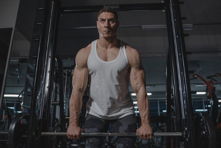 10 Common Workouts Men Do That Might Hold Back Fat Loss
