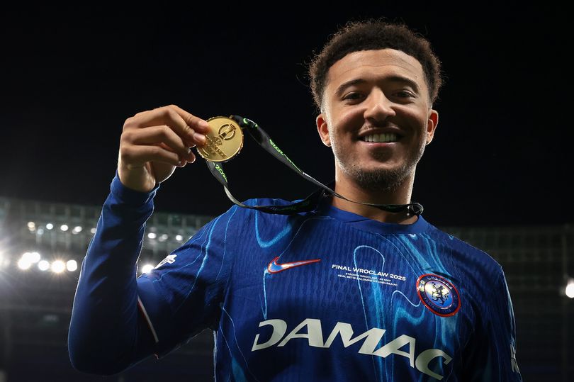 Jadon Sancho transfer latest - Manchester United exit 'talks' and £17 ...