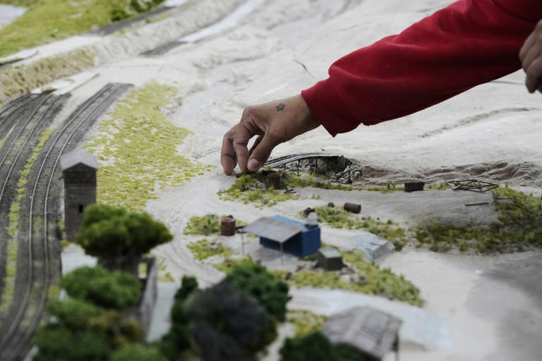 In a miniature world, climate change and environmental issues loom large