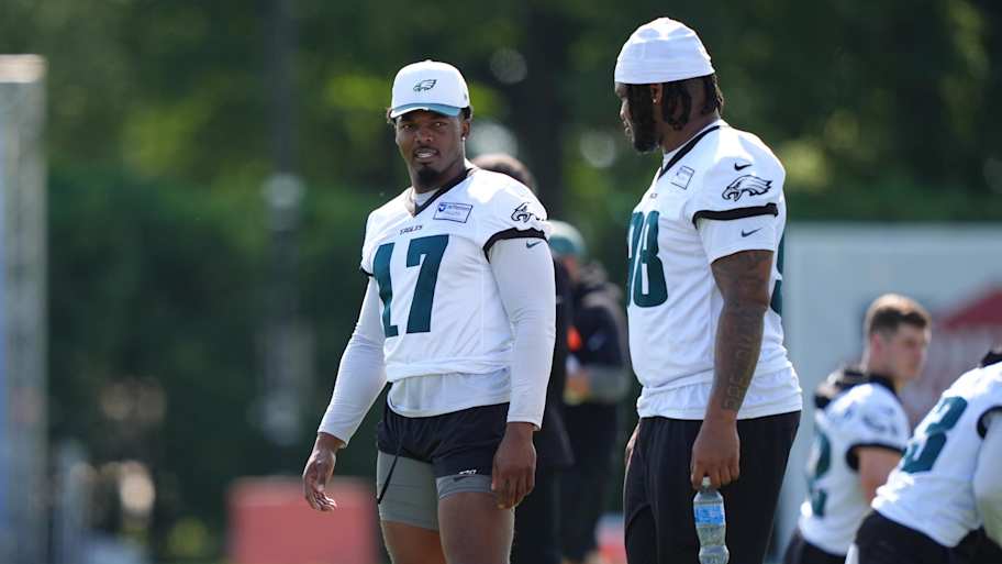 One training camp video shows Eagles fans how Nakobe Dean's recovery is ...