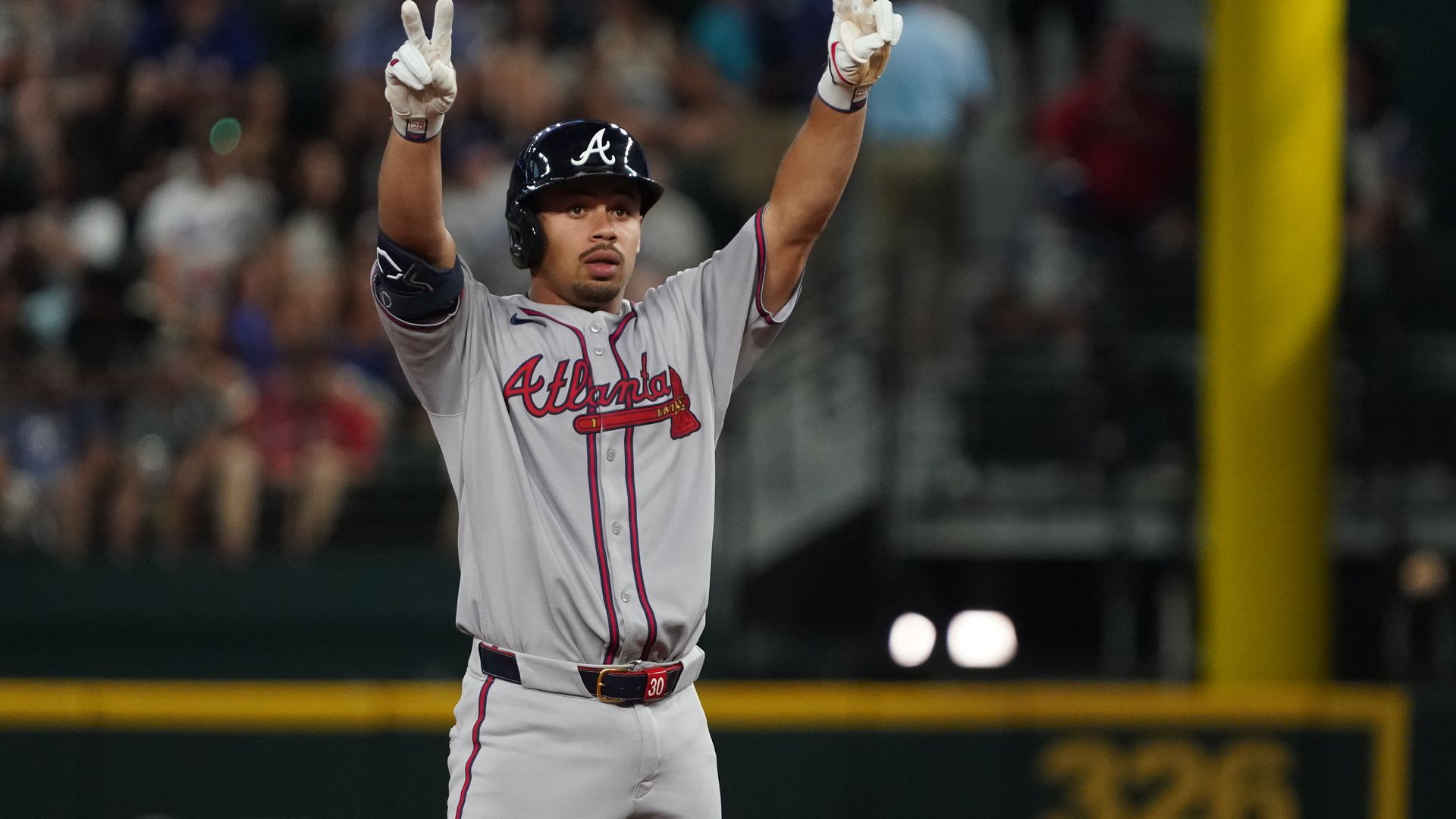 Drake Baldwin hitting cleanup as Braves face Reds