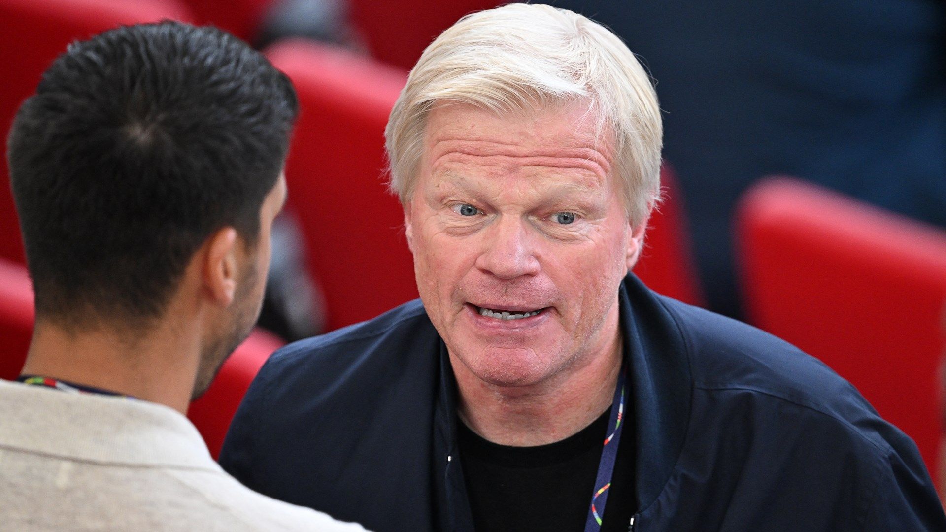"Es sollte einen schon nachdenklich machen": Ex-Bayern-Boss Oliver Kahn ...