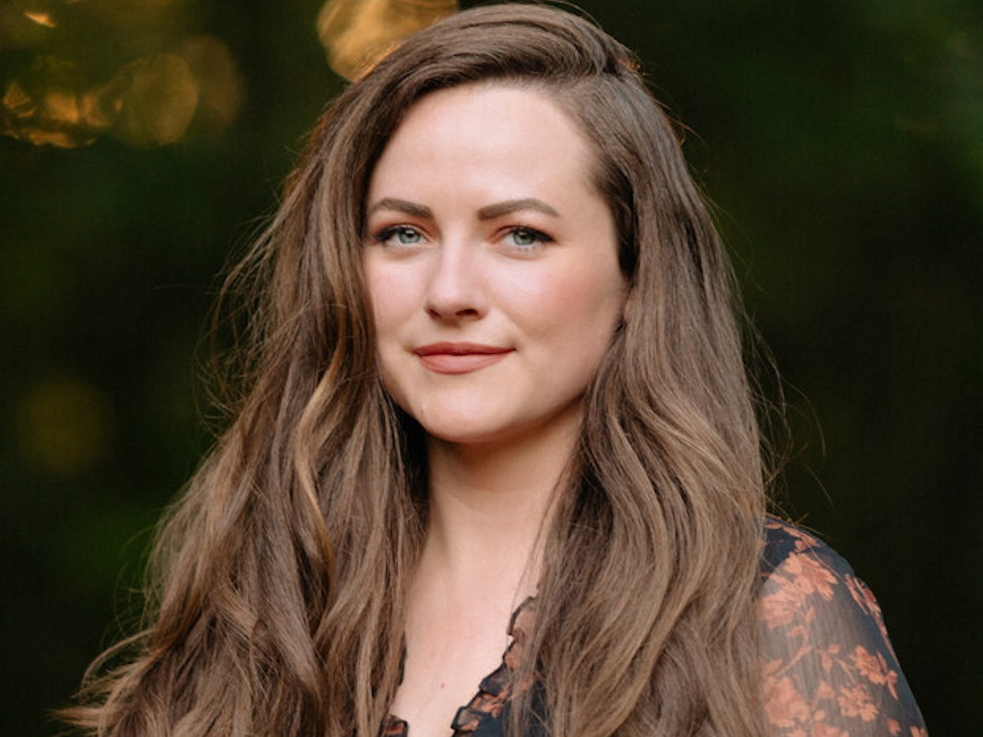 'Divine Rivals' author Rebecca Ross shares how she went from working a ...