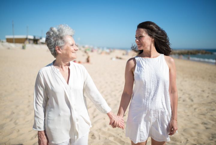 10 Common Phrases That Push Adult Children Away