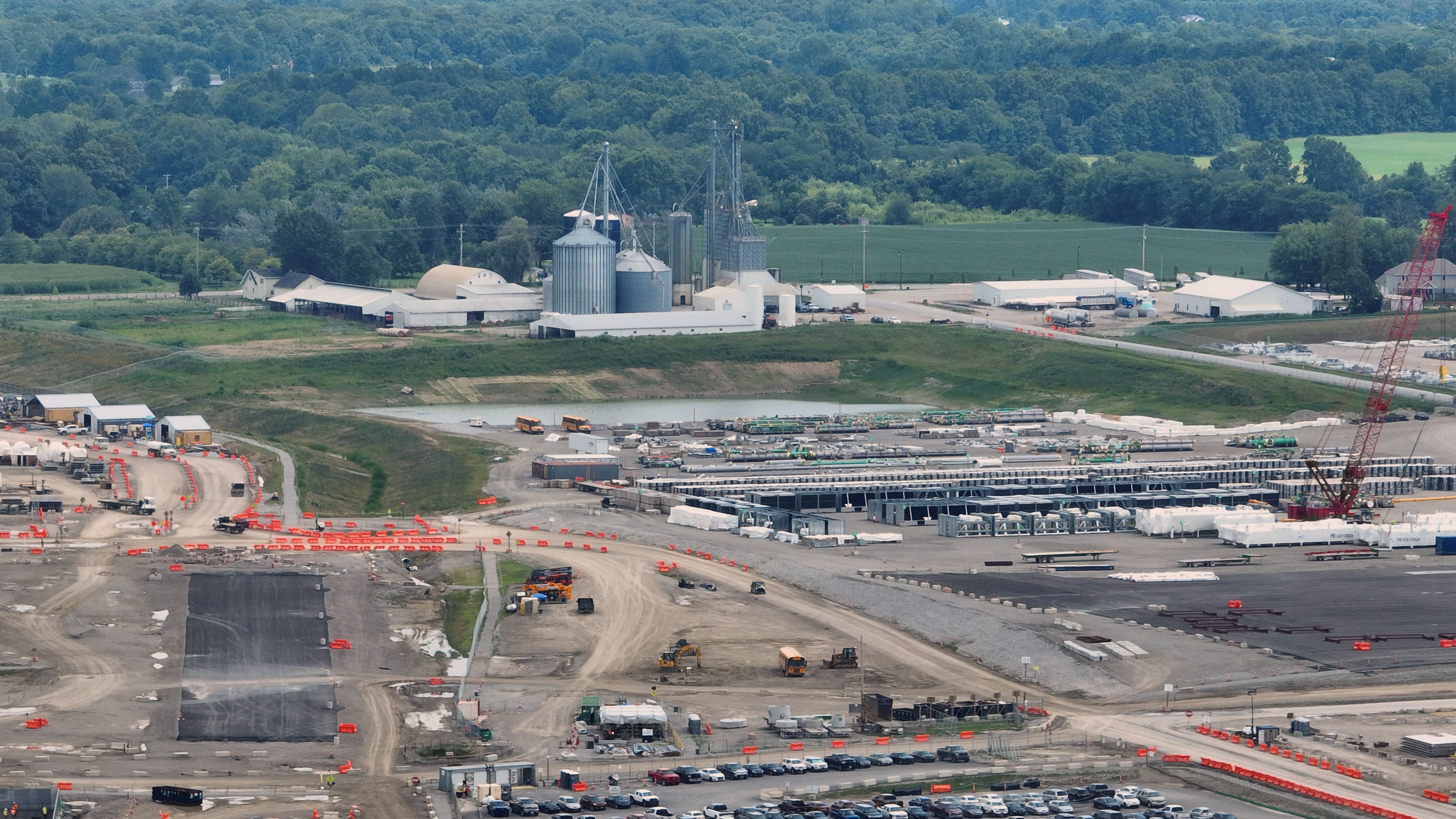 At least 5 local Intel leaders leave amid Ohio One factory project delays
