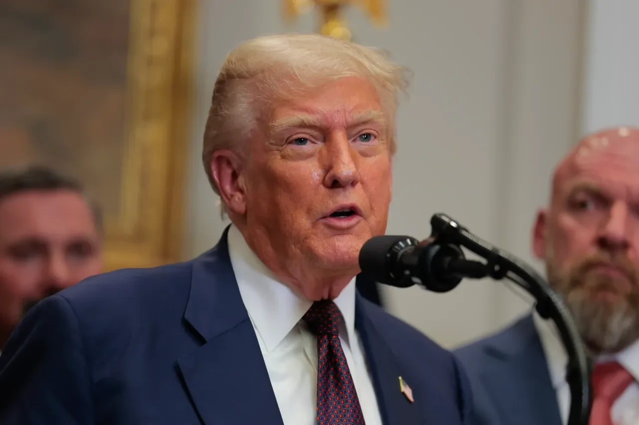 Trump Orders Nuclear Sub Deployment After Medvedev’s 'Provocative' Remarks