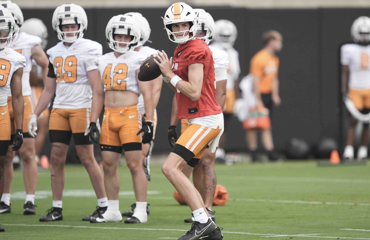 NBC Sports' Cris Collinsworth and Titans coach Brian Callahan see the ...