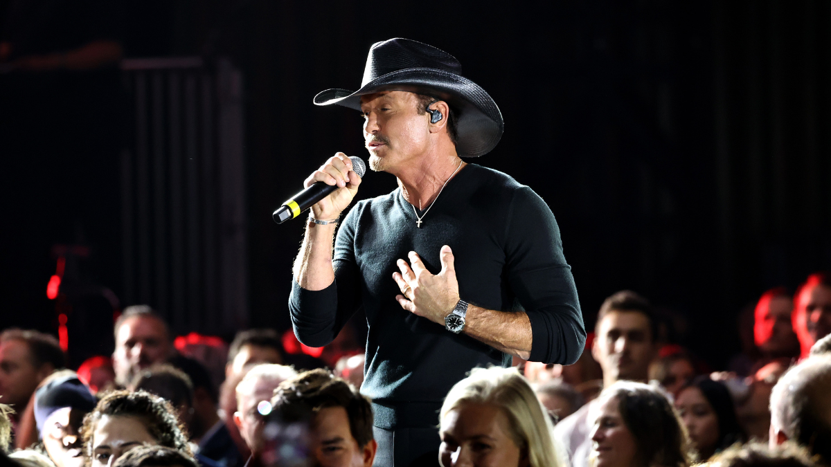 Watch Tim McGraw’s Rendition Of Emotional Ballad During Milestone Moment