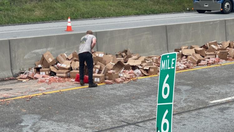 I-83 hot dog spill closes road in both directions in York County