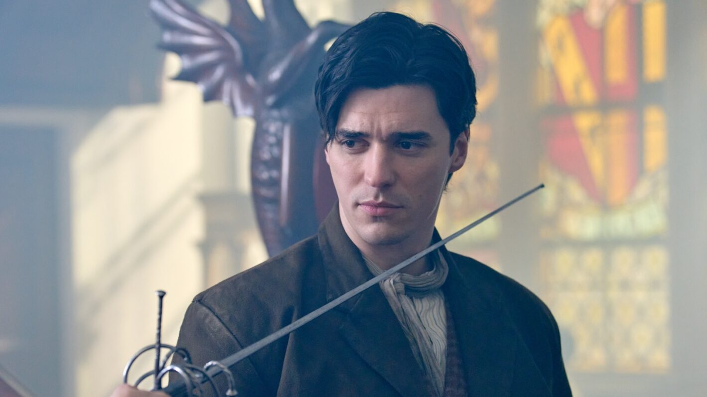 Get to Know Lachlan Quarmby, the New Hallmark Hunk of ‘Providence Falls’