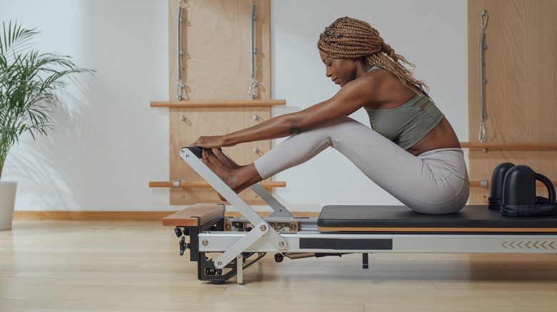 What's The Difference Between Yoga And Pilates?