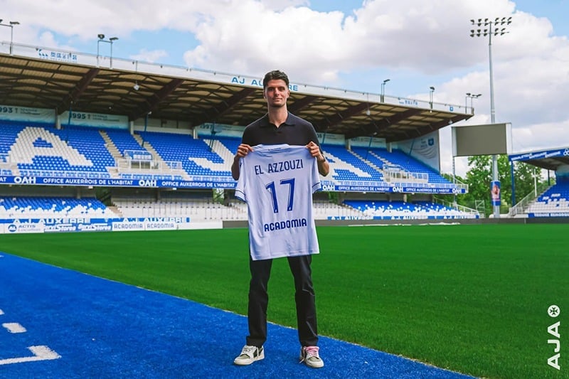 Morocco's Oussama El Azzouzi Joins France's AJ Auxerre on Loan