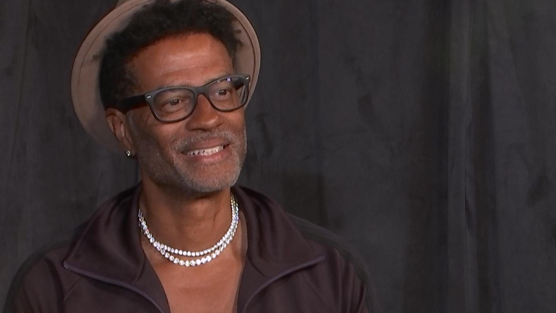 Eric Benet's 'The Co-Star' album births No. 1 record '... So Distracted'
