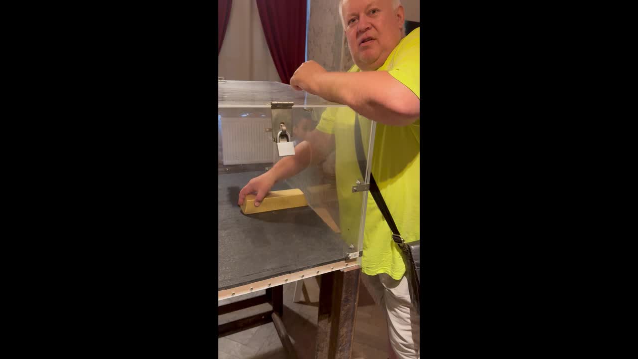 Man wins gold in one-handed brick pull challenge, video goes viral from ...