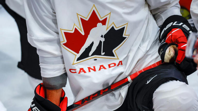 Canada’s dominant third period leads to blowout win over Switzerland