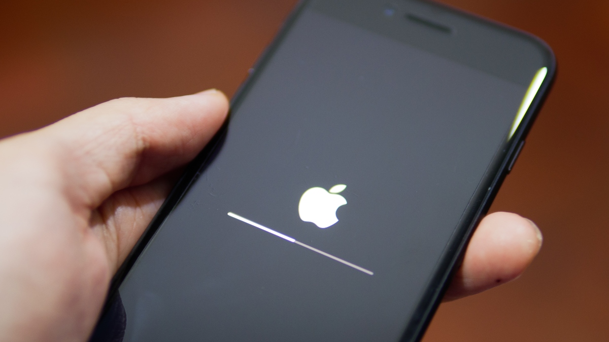 Got an Apple Account Security Alert Text? Here's What You Should Know