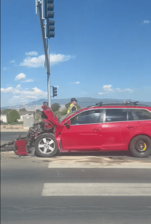 3-vehicle crash, including head-on collision, results in serious bodily ...