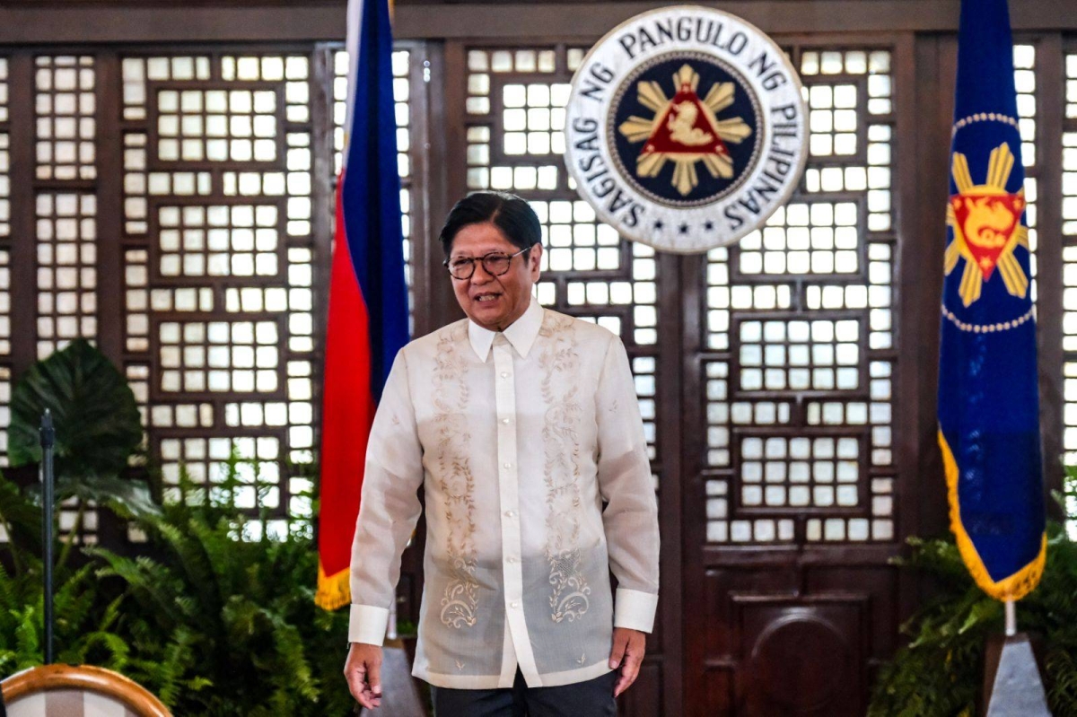 Marcos launches MMDA's flood control program