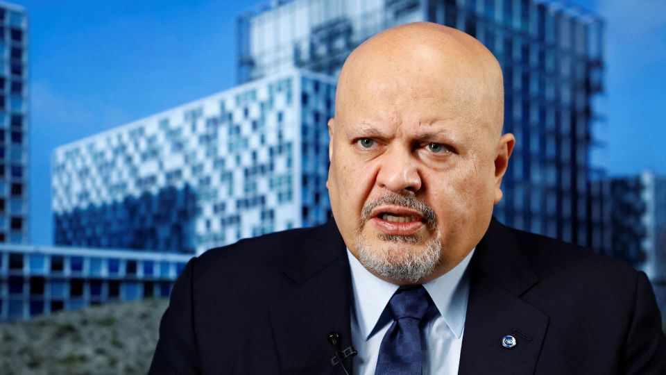 La CPI ordena al fiscal Karim Khan que se aparte del caso sobre ...