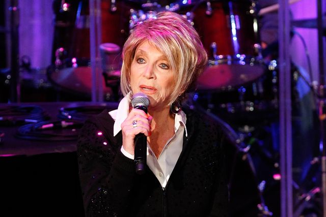 Jeannie Seely, Grammy-winning 'Don't Touch Me' singer and country ...