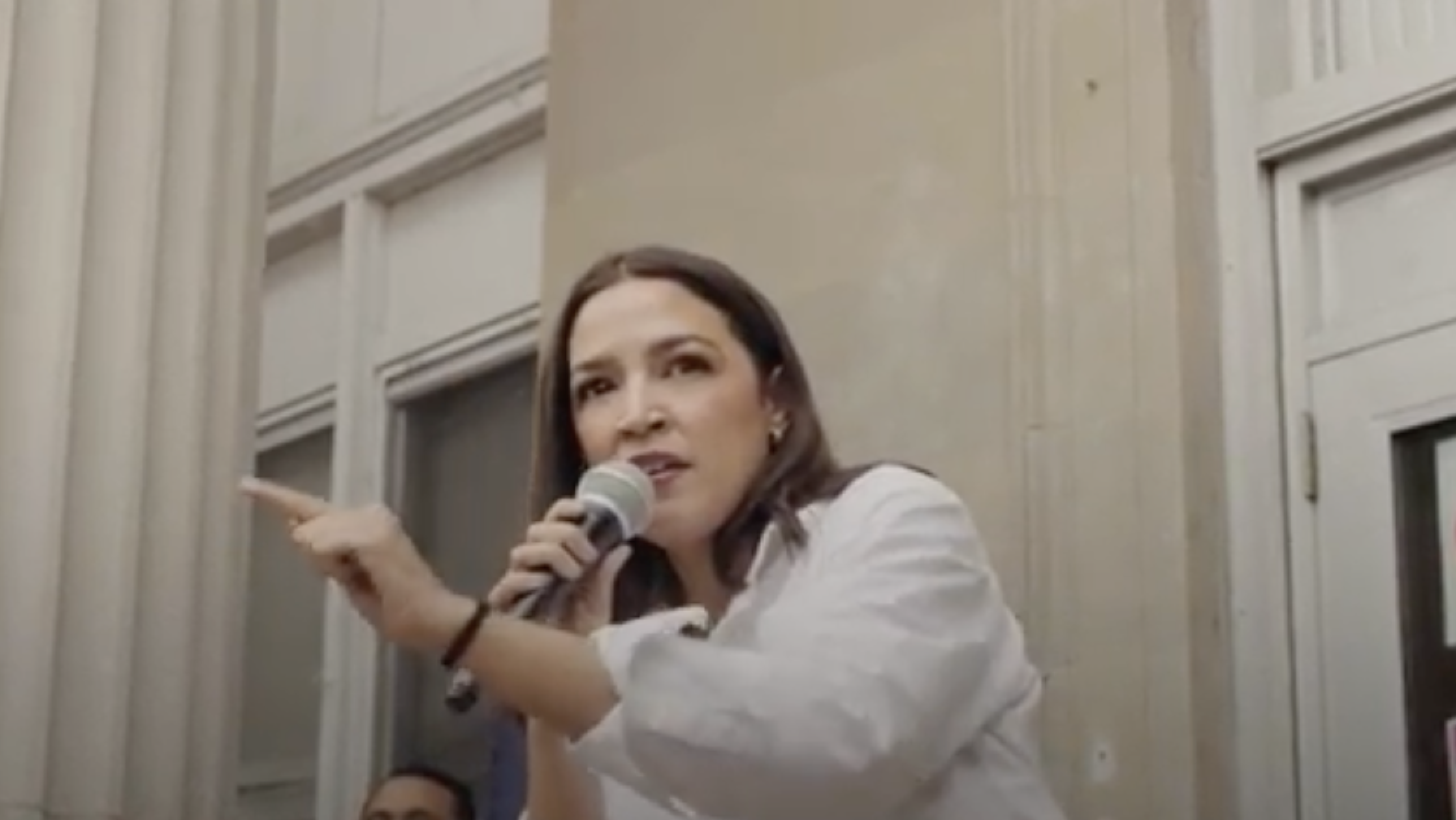 'The America I'm Proud Of': Rep. Alexandria Ocasio-Cortez Delivers ...