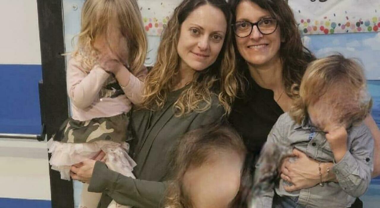 La battaglia di due mamme: «Finalmente siamo genitori». Milena e Elisa ...