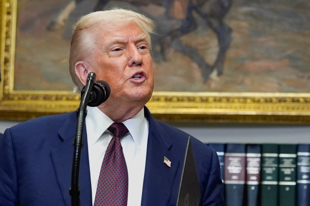 Trump moves two nuclear subs closer to Russia in response to ...