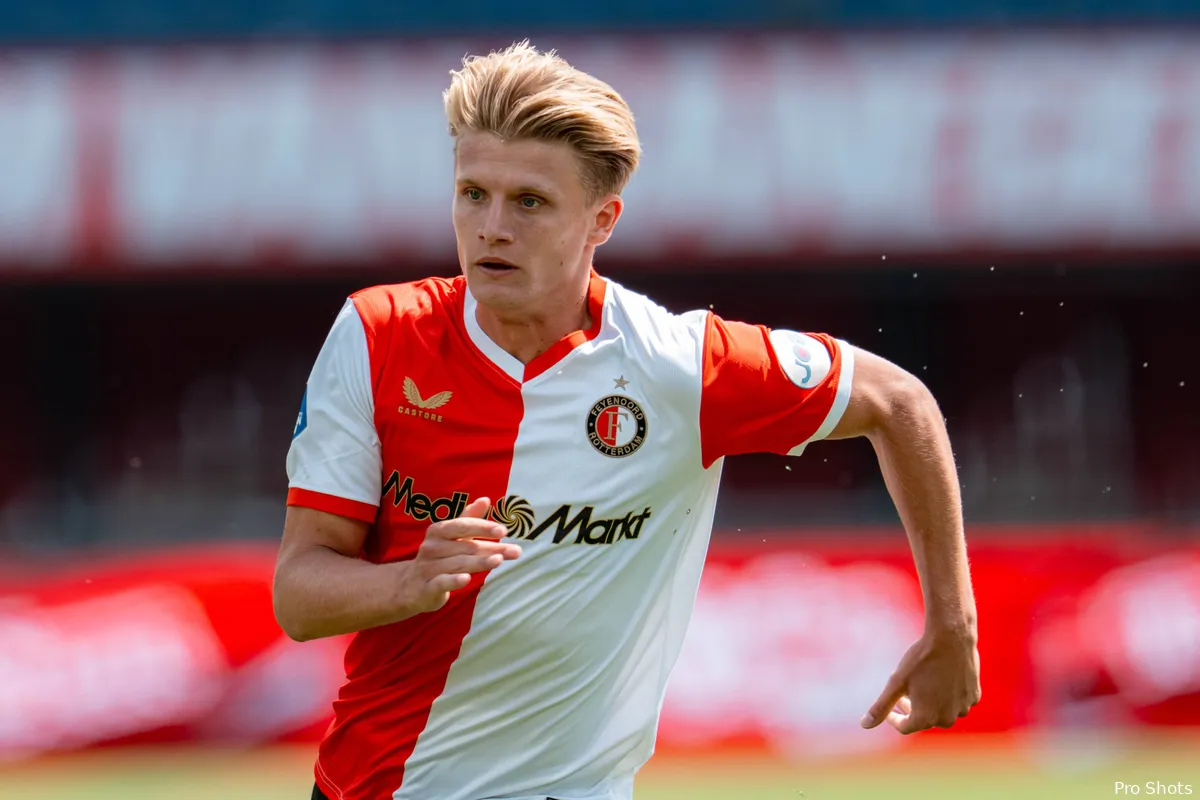 Hwang en Steijn krijgen nieuw rugnummer bij Feyenoord