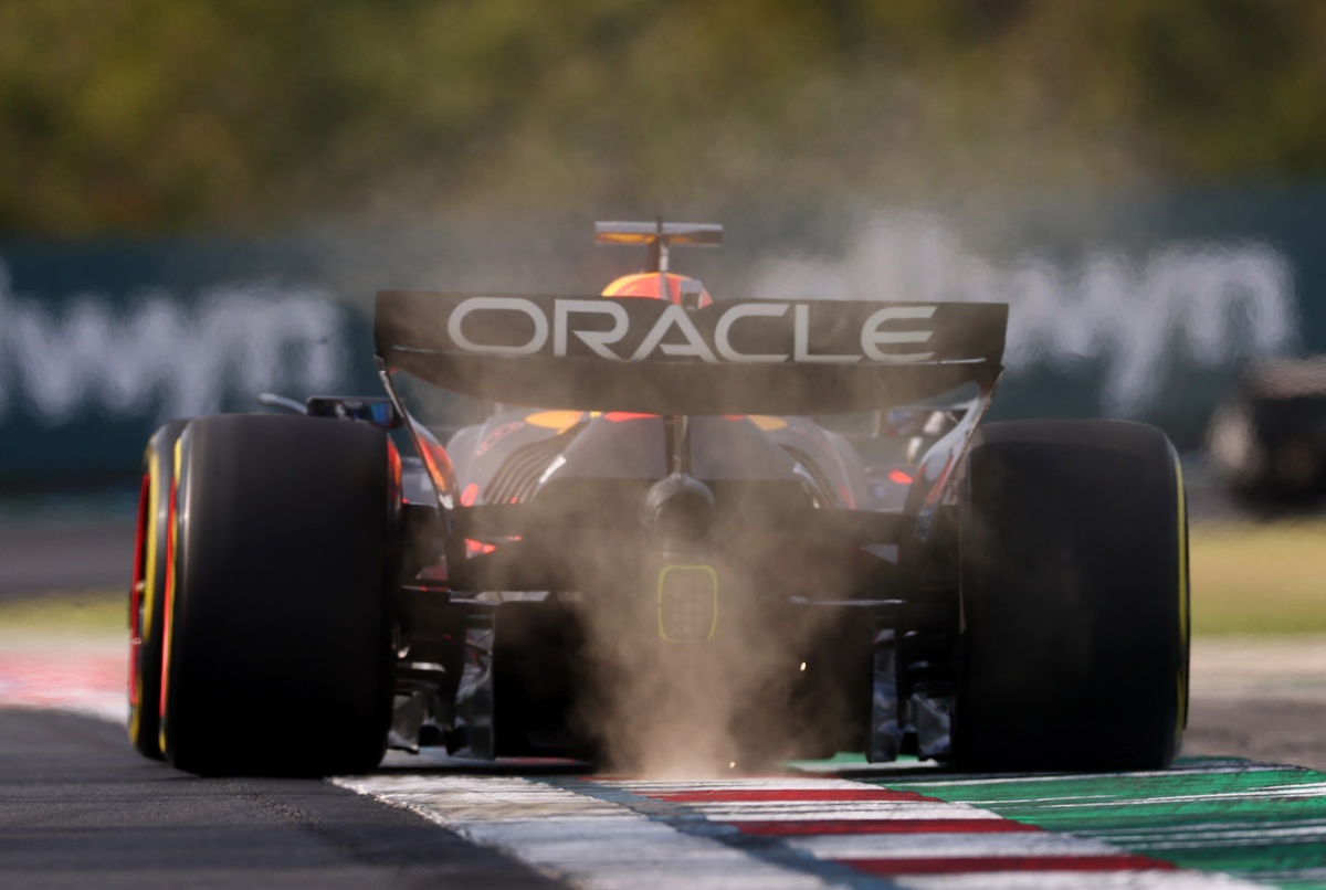 "Nothing really works" - Max Verstappen perplexed by tough Hungarian F1 ...