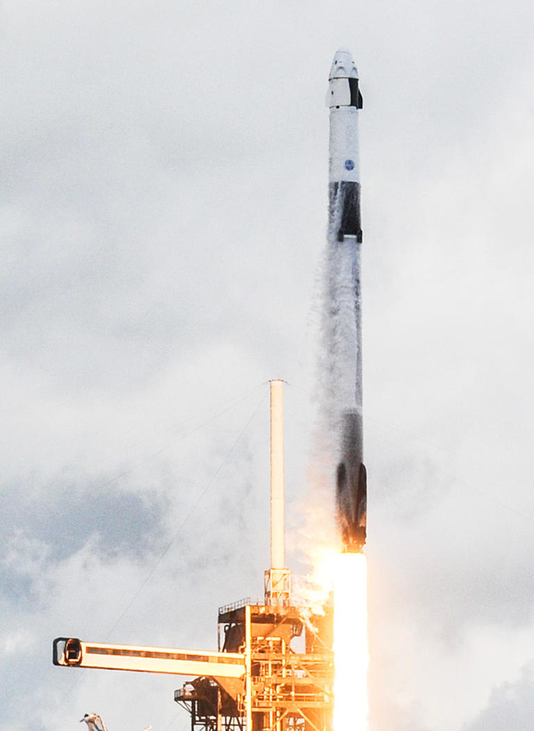 Four scrubs in a row! SpaceX halts Amazon satellite launch try again ...