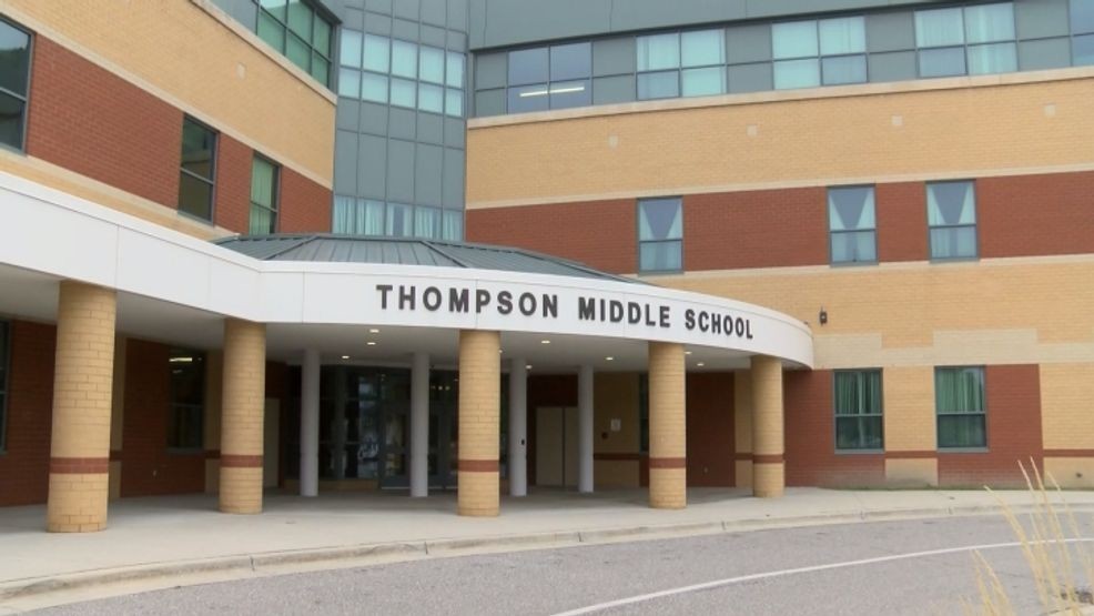 Saginaw & Thompson Middle Schools set clear backpack policy