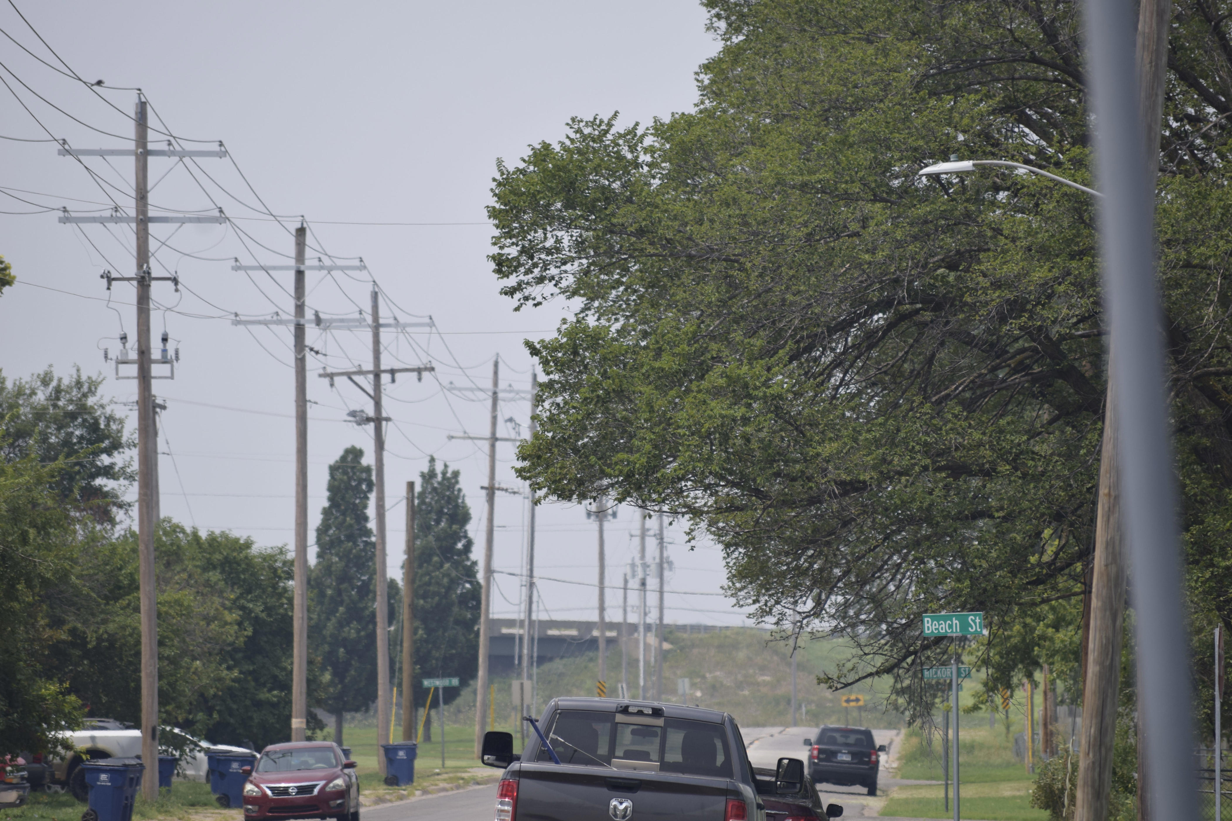 Canadian wildfire smoke is lingering over Michigan. Where are the fires ...