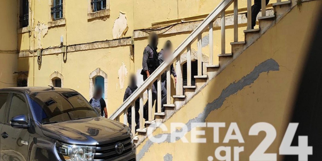 Χανιά: Για ασέλγεια και σε αγοράκι κατηγορείται γιατρός σε κατασκήνωση ...