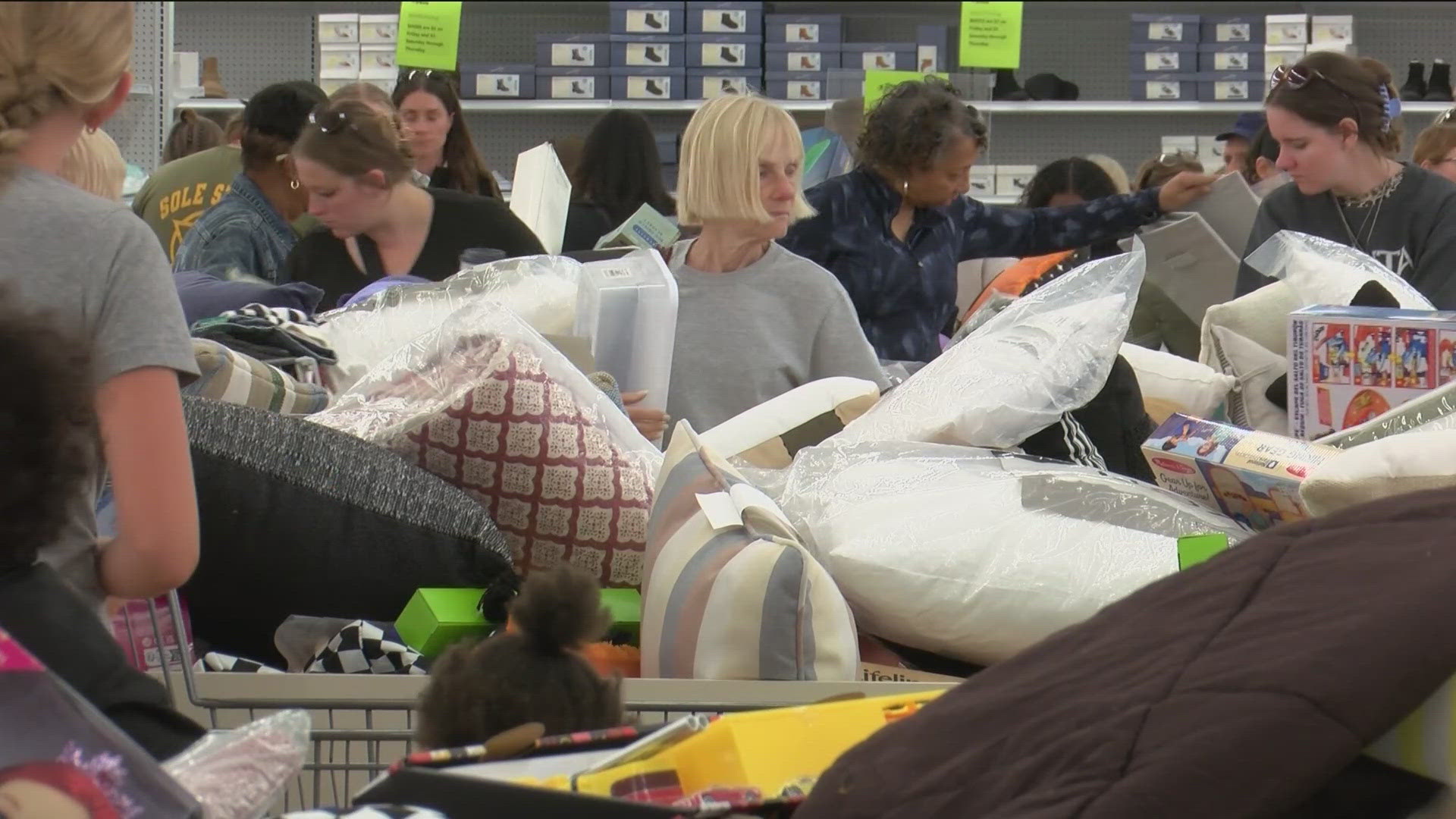 Krazy Bins, Target outlet store, holds grand opening