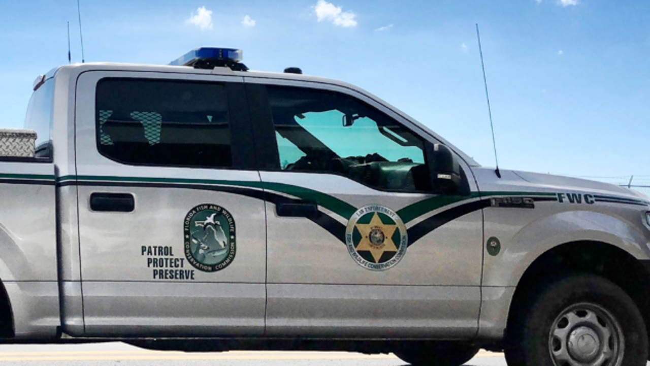 8-year-old Florida boy injured after falling overboard in Lake Harris ...