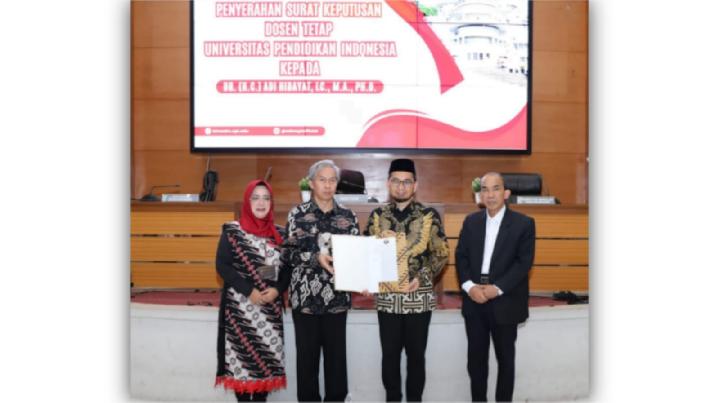 Ingin jadi Guru Besar, Ustad Adi Hidayat Mengajar Linguistik di UPI Bandung