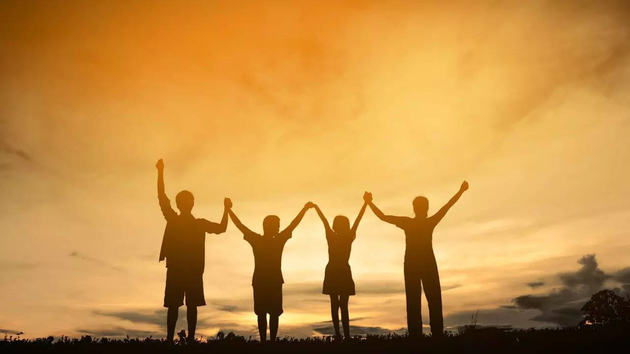 Why Friendship Day Matters in 2025: Meaning, traditions, and global roots