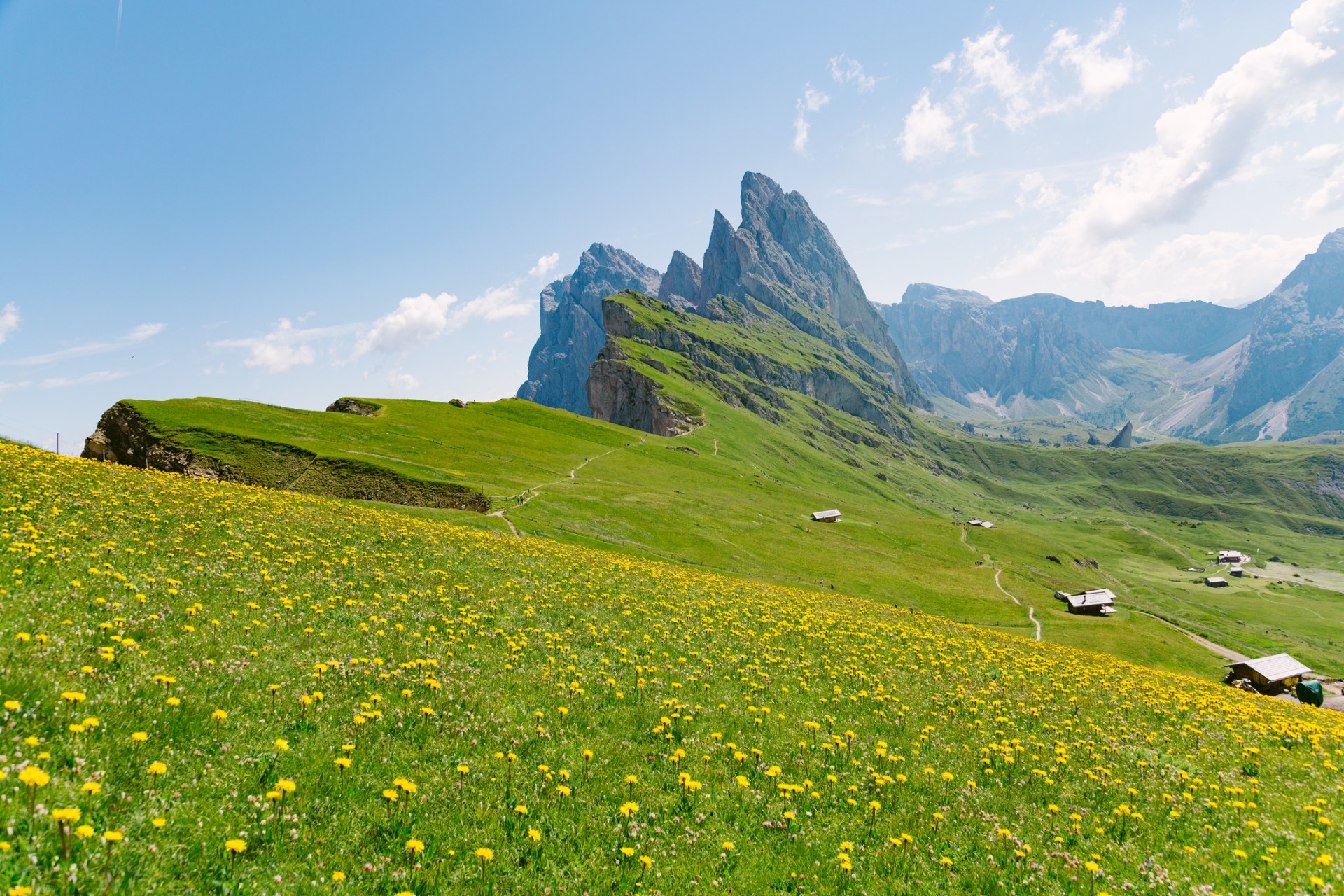 Crowded Italian beauty spot’s ‘cry for help’