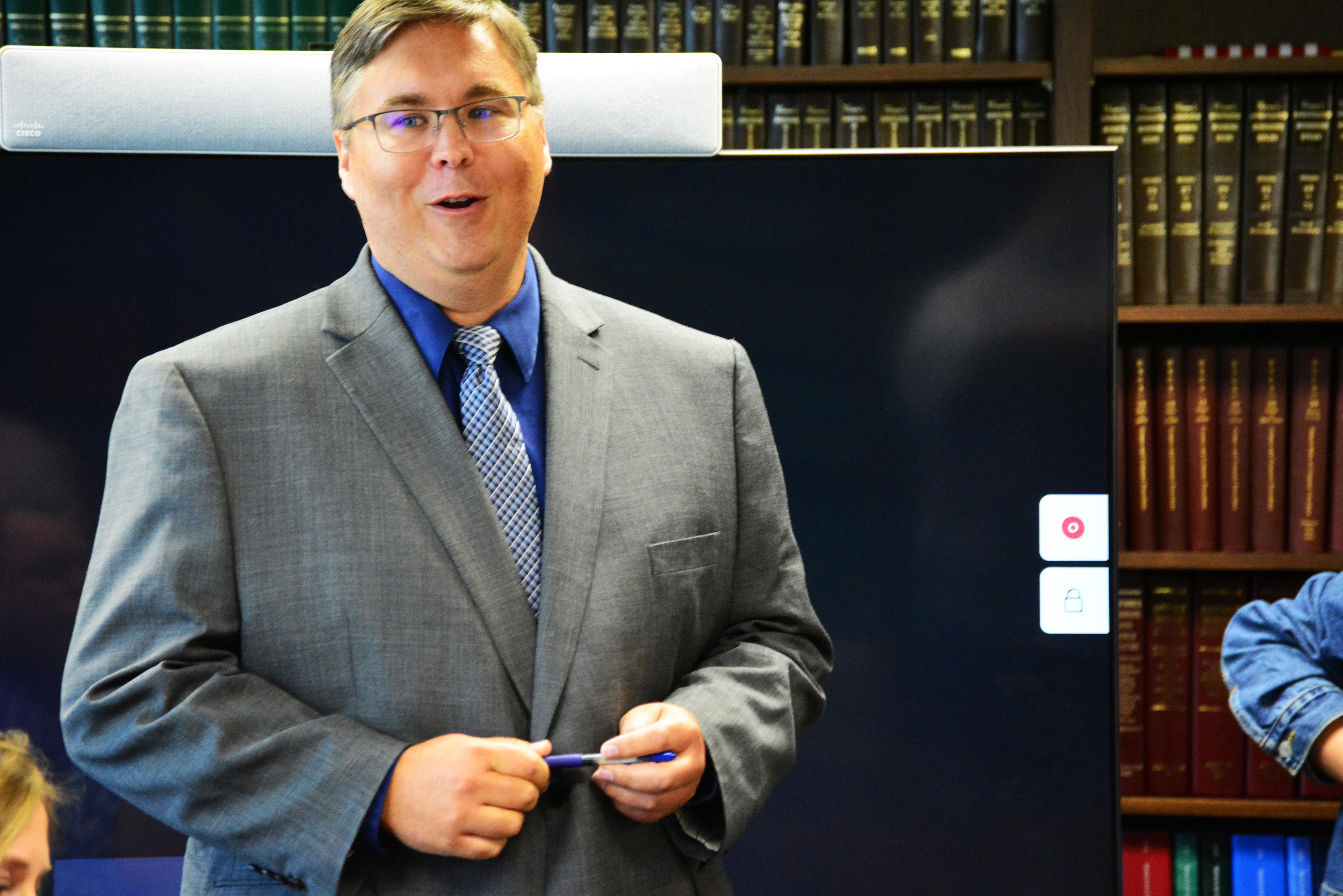 Boone County prosecutor aims to finish term as he seeks Division 11 ...
